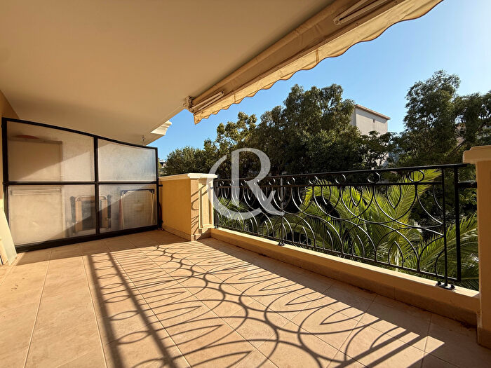 Appartement 3 pièces à vendre - Hyères, Maurels