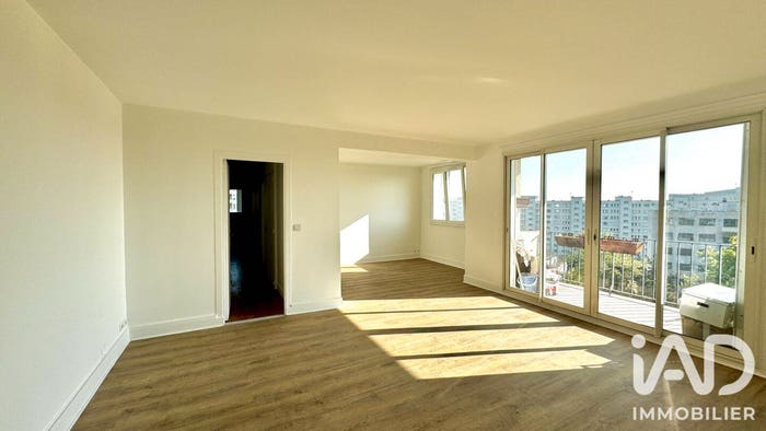 Appartement 5 pièces à louer à Val d'Or, Saint-Cloud
