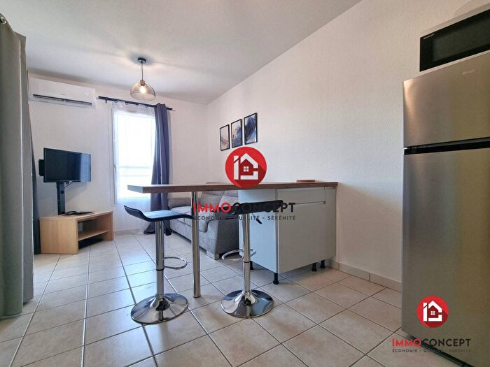 Appartement à louer - Bagnols-sur-Cèze - 2 pièces - 1 chambre