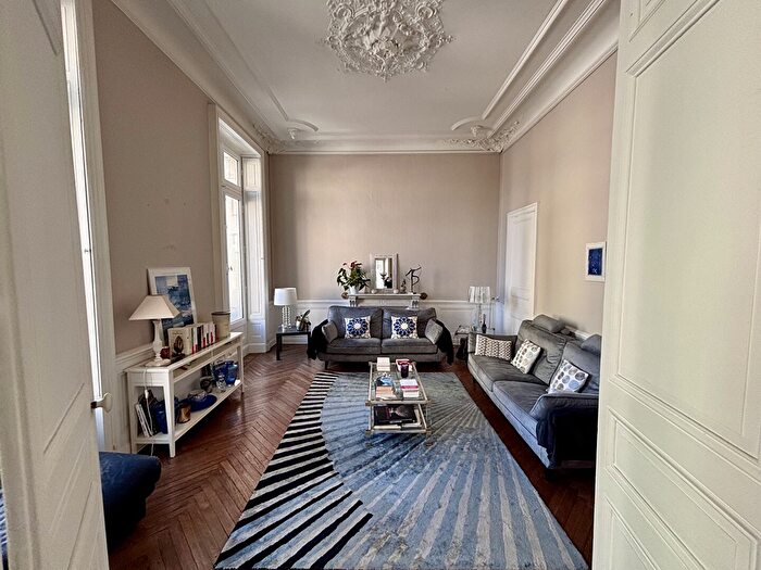 Appartement 5 pièces à Nantes, Ile de Nantes, à louer