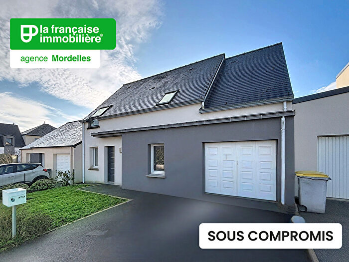 Bréal-sous-Montfort : Maison 6 pièces à vendre