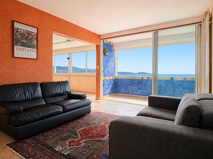 Appartement 4 pièces à vendre à Toulon, Le Port