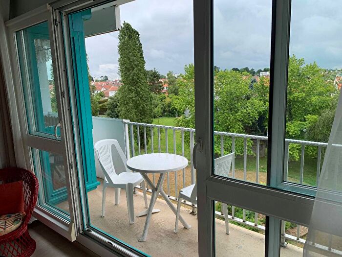 Rezé, La Houssais : Appartement 4 pièces à louer