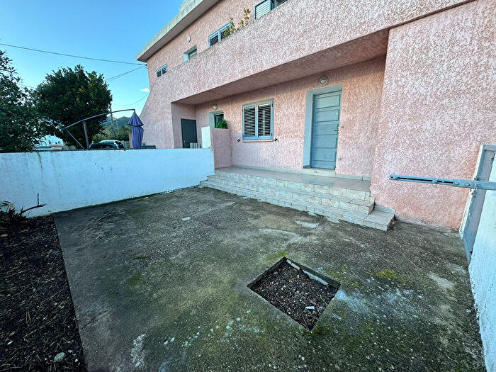 Appartement à louer - Furiani - 2 pièces - 1 chambre