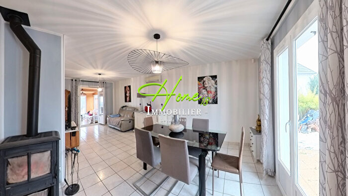 Maison à vendre - Saint-Michel-de-Volangis - 6 pièces - 4 chambres