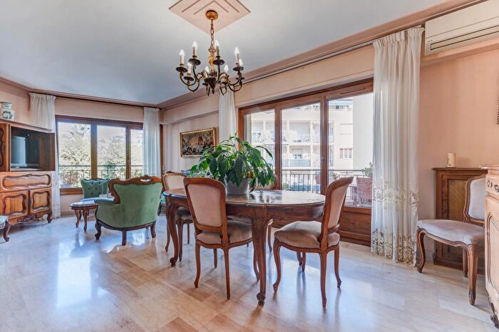 Appartement à vendre - Nice - 3 pièces - 2 chambres