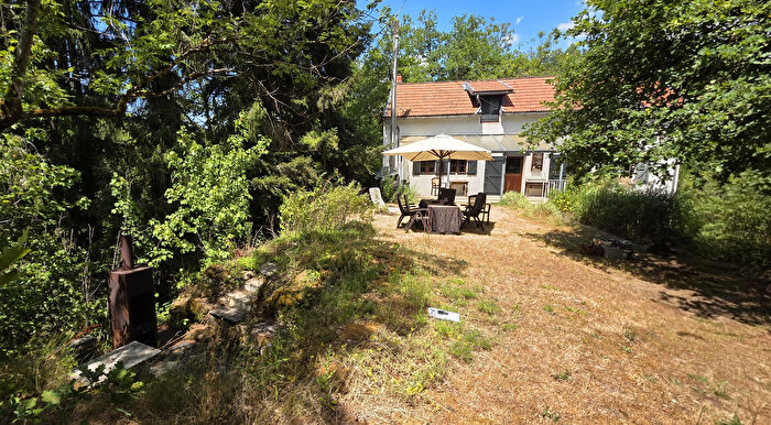 Maison 5 pièces à vendre à Le Mayet-de-Montagne