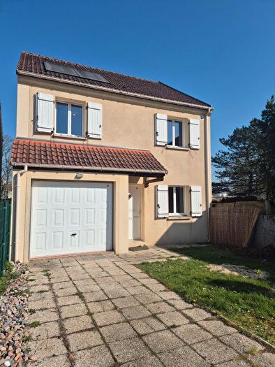 Maison à vendre - Nangis - 4 pièces - 3 chambres