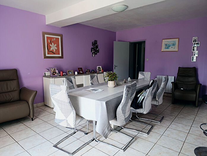 Maison 5 pièces à vendre à Saint-Hilaire-du-Bois, Vihiers
