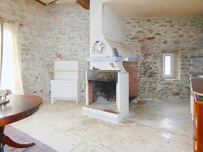 Maison à vendre - Olonzac - 4 pièces - 3 chambres