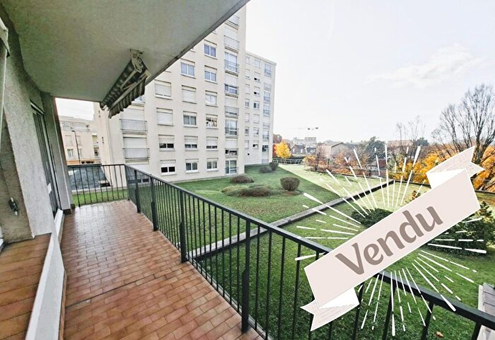 Appartement 3 pièces à Le Bourget, à vendre