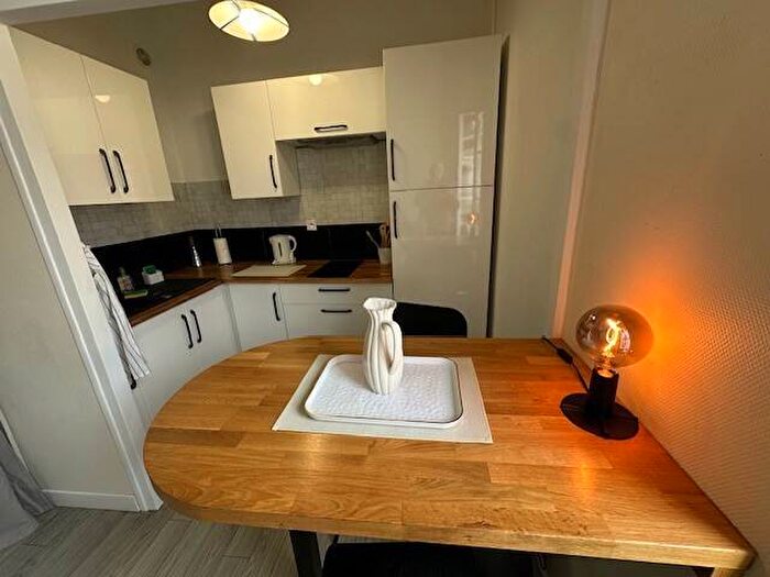Appartement à louer - Crossardière, Laval - 1 pièce