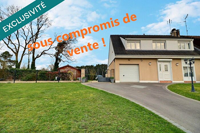 Maison à vendre - Solesmes - 8 pièces - 4 chambres