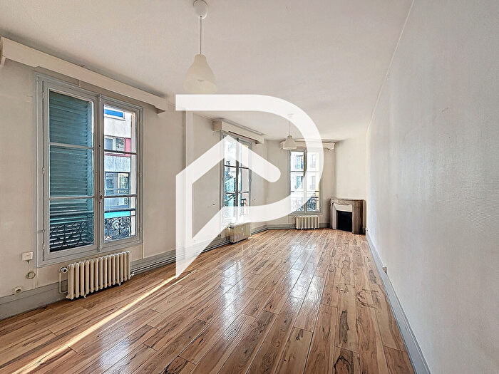 Appartement à vendre - Dreux, Centre-ville - 5 pièces - 3 chambres