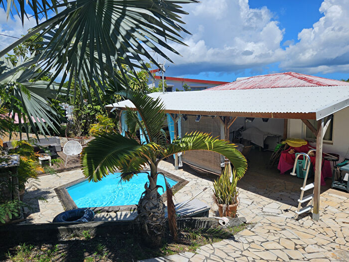 Maison à vendre - Le Gosier - 4 pièces - 3 chambres