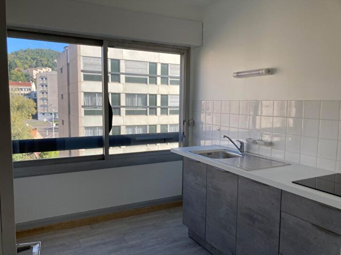 Appartement à louer - Le Puy-en-Velay, Breuil, Carmes - 2 pièces - 1 chambre