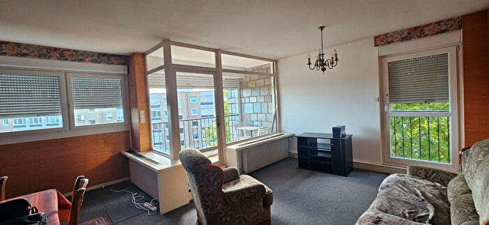 Tourcoing, Centre-ville : Appartement 4 pièces à vendre