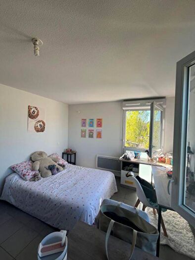 Est, Isle : Appartement 1 pièce à louer