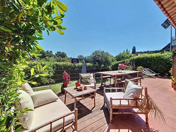 Appartement à vendre - Saint-Laurent-du-Var, Jacquons, Plateaux Fleuris - 3 pièces - 2 chambres