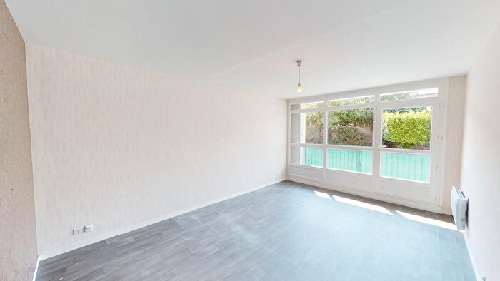 Appartement à louer - Aubergenville - 2 pièces - 1 chambre