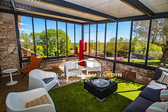 Maison à vendre - Varaire - 13 pièces - 9 chambres