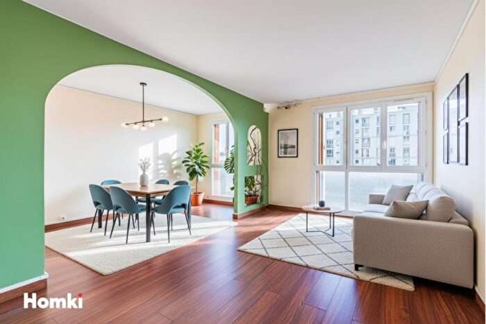 Appartement à vendre - Montreuil, La Noue Clos Français - 3 pièces - 2 chambres