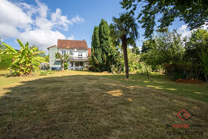 Maison à vendre - La Coquille - 6 pièces - 4 chambres