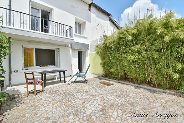 Maison 4 pièces à Sainte-Livrade-sur-Lot, à vendre
