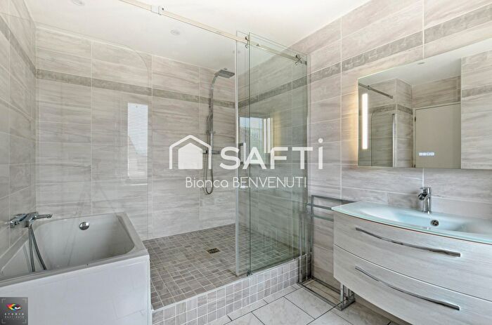 Appartement à vendre - Basse-Ham - 3 pièces - 1 chambre