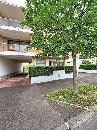 Appartement à louer - Centre Ville, Croissy-sur-Seine - 2 pièces - 1 chambre