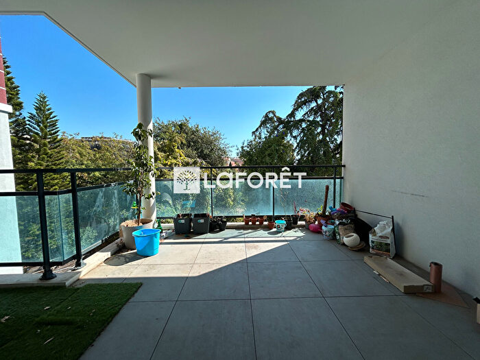 Saint-Laurent-du-Var, Bord de Mer, Port de Plaisance : Appartement 3 pièces à vendre