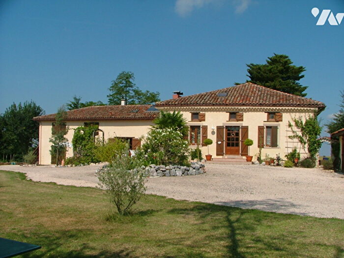 Maison 13 pièces à Fabas, à vendre
