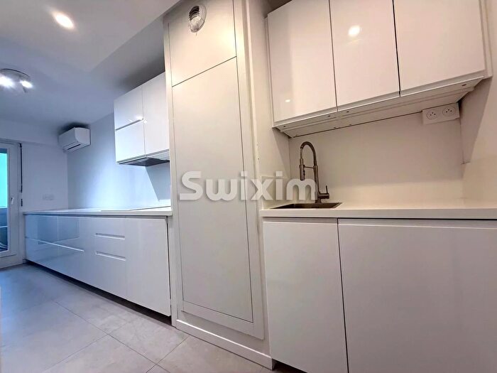 Appartement à louer - Strasbourg, Gare - 2 pièces - 1 chambre