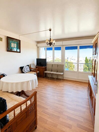 Appartement 4 pièces à Avon, Terrasses, Valvins, à vendre
