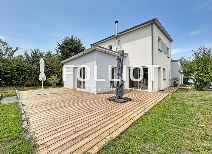 Saint-Planchers : Maison 6 pièces à vendre