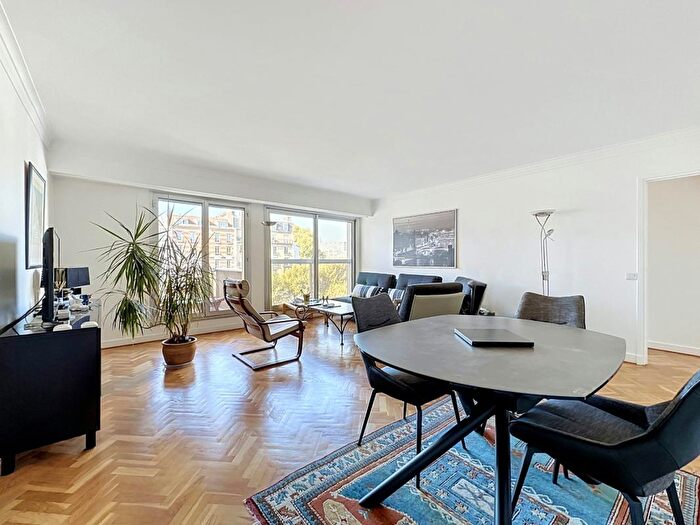 Appartement 4 pièces à vendre à Neuilly-sur-Seine, Parc de Neuilly