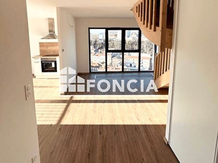 Appartement 4 pièces à louer - Châteaucreux, Saint-Étienne