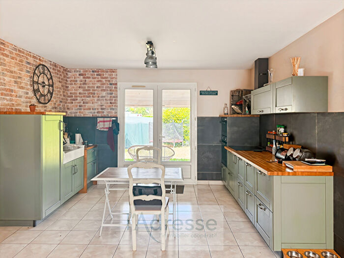 Maison à vendre - Prayssac - 5 pièces - 4 chambres