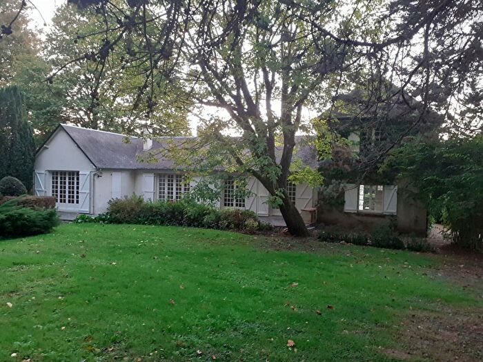 Maison à vendre - Cheviré-le-Rouge - 6 pièces - 4 chambres