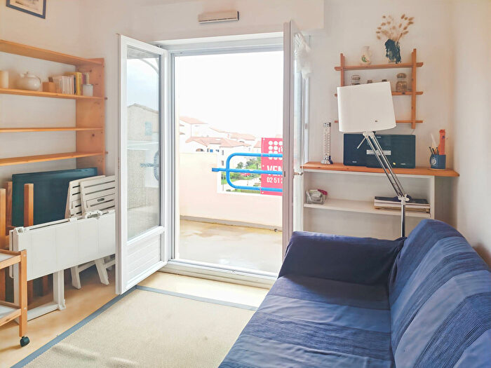 Château-dOlonne, La Pironnière, Littoral : Appartement 2 pièces à vendre
