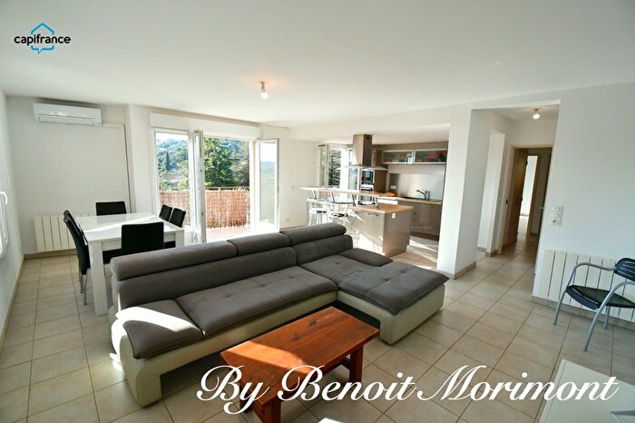 Appartement à vendre - Trans-en-Provence - 4 pièces - 3 chambres