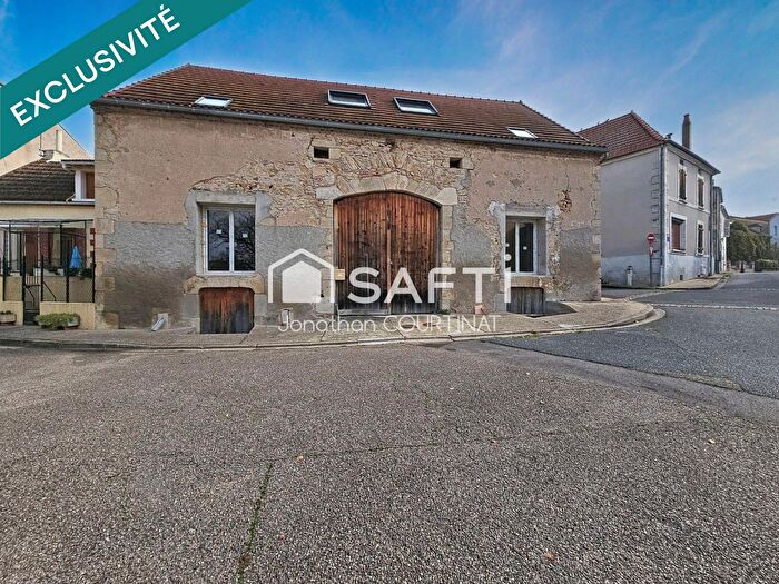 Maison à vendre - Abrest - 5 pièces - 3 chambres