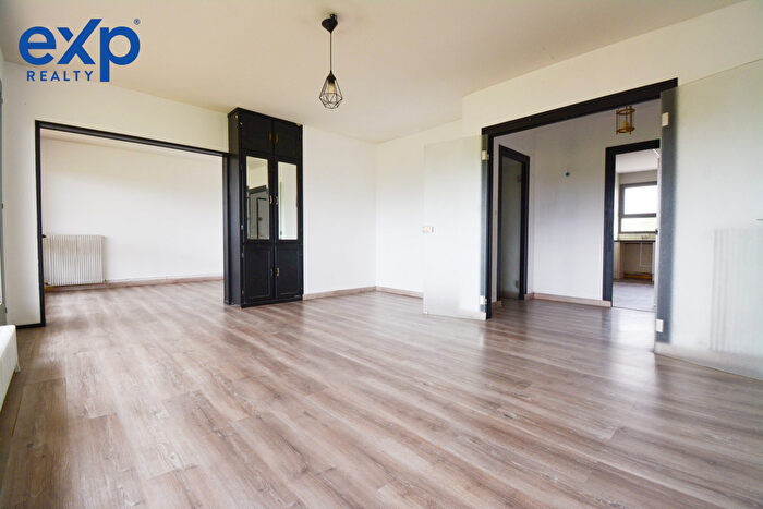 Appartement à vendre - Langon - 5 pièces - 3 chambres