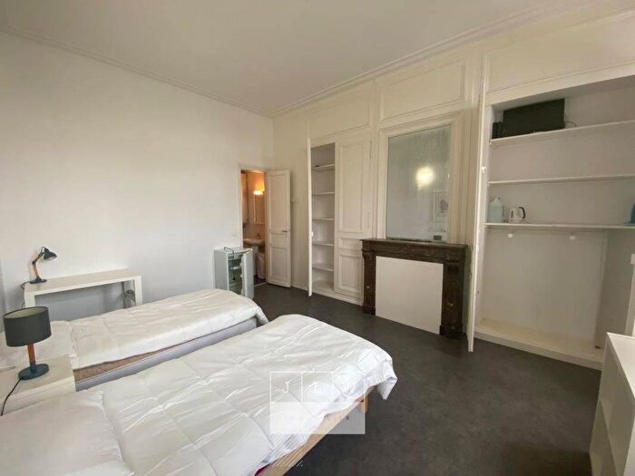 Appartement 1 pièce à louer à Centre, Lille