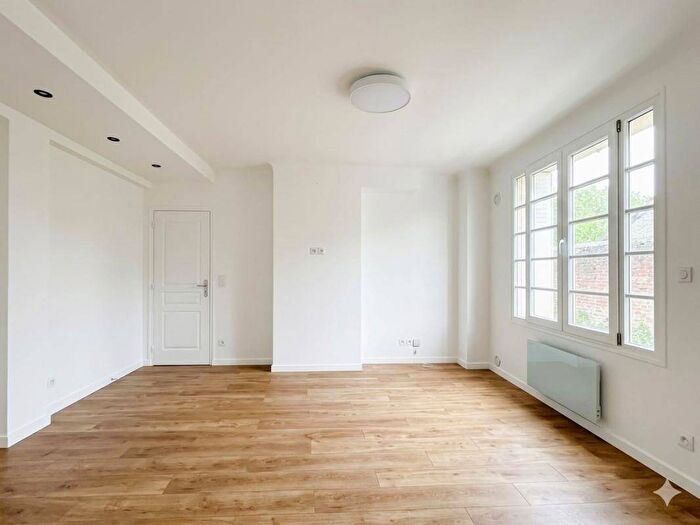 Appartement à louer - Ouest, Beaumont-sur-Oise - 3 pièces - 2 chambres