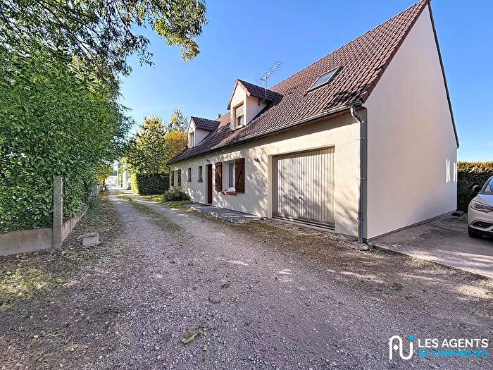 Maison à vendre - Saran, Villarmoy - 5 pièces - 4 chambres