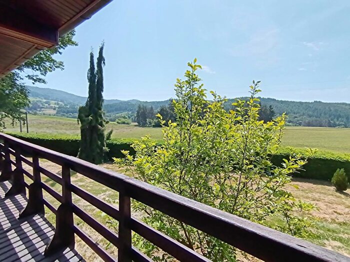 Maison à vendre - Usson-en-Forez - 6 pièces - 3 chambres