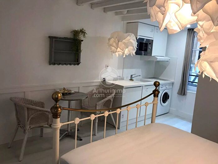 Appartement à louer - Vieux Marché-Cathédrale, Rouen - 1 pièce