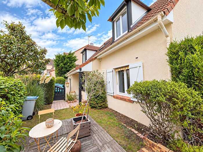Maison 5 pièces à vendre à Chanteloup-les-Vignes