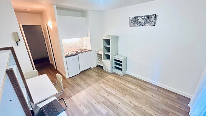 A Duclos, Clermont-Ferrand : Appartement 1 pièce à louer